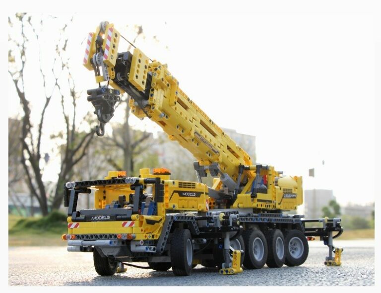 Mould King 13107 – ferngesteuerter Technik Bausteine Mobilkran – 2,4 ...